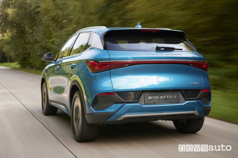 Auto elettriche cinesi BYD, caratteristiche, autonomia e prezzi
